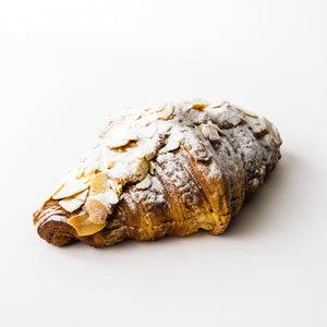 Almond Croissant – Delish Vegan